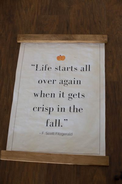 DIY Fall Sign - A Free Printable with a Tutorial on a vintage looking frame