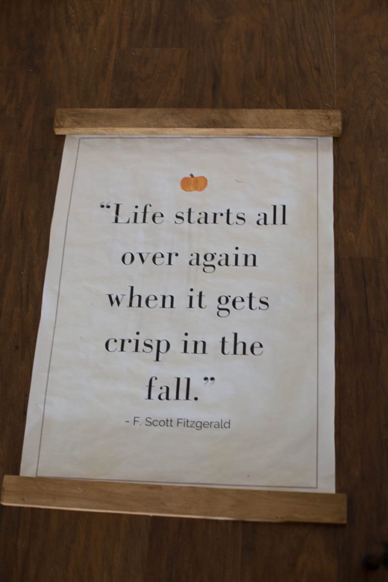 DIY Fall Sign - A Free Printable with a Tutorial on a vintage looking frame