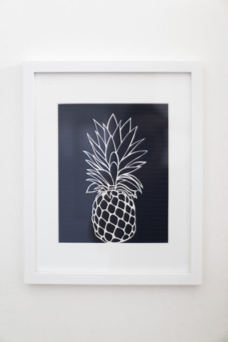 Pineapple Printable in the Entryway