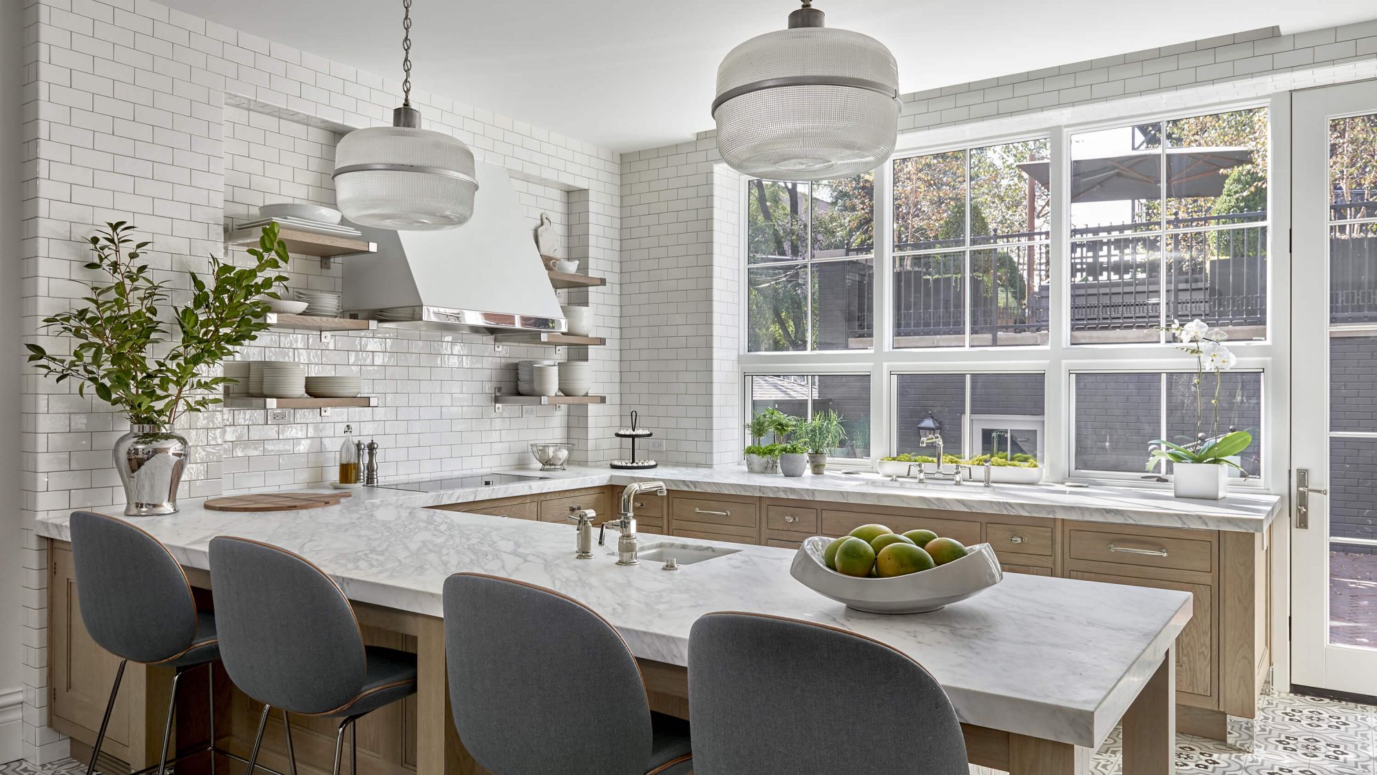 White Tile Black Grout - Timeless Design - How To Do It Well