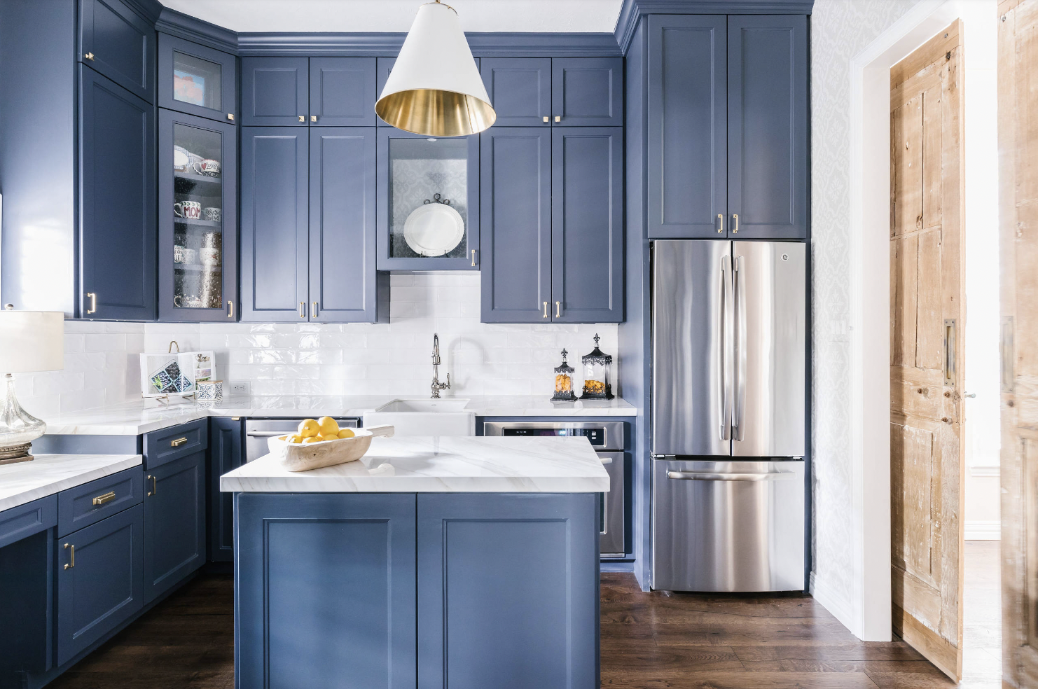 Blue Kitchen Cabinets - 15 Paint Colors Worth Trying