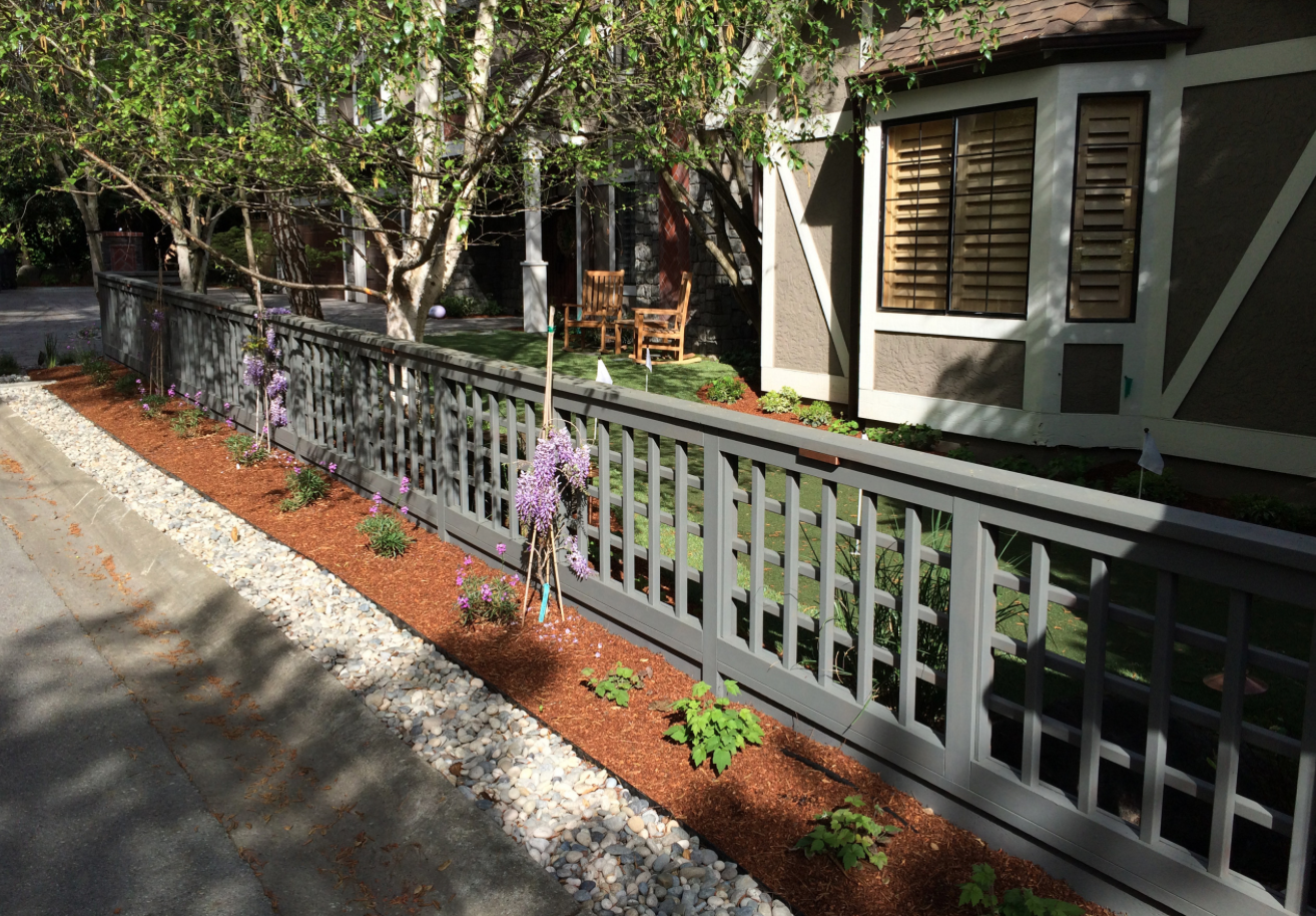 Front Yard Fence Ideas that are not White Picket Fences