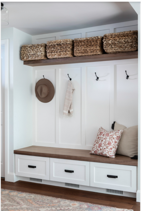 11 Stunning Board and Batten Entryway Designs